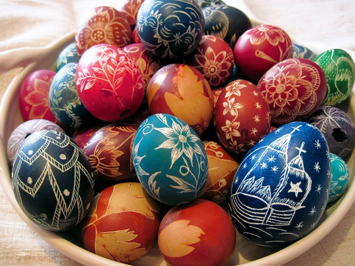 Porisani suhorski pirhi | Revija Vzajemnost